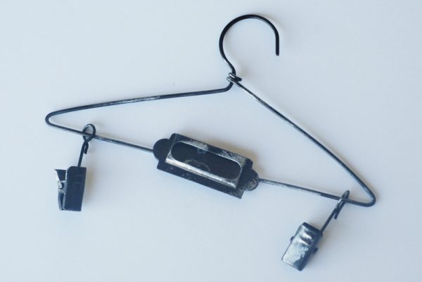 Photo Hanger - Stamp & Scrapbook EXPO