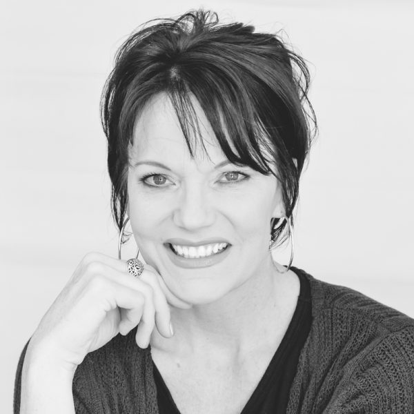 Designer Spotlight with Paige Evans: Jamie Pate – Stamp & Scrapbook EXPO